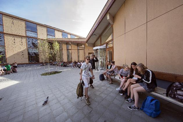 School | Rudolf Steiner College